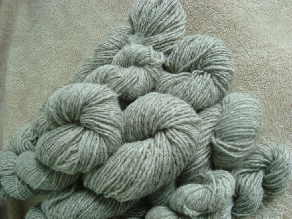 2012 May » DesigKnit